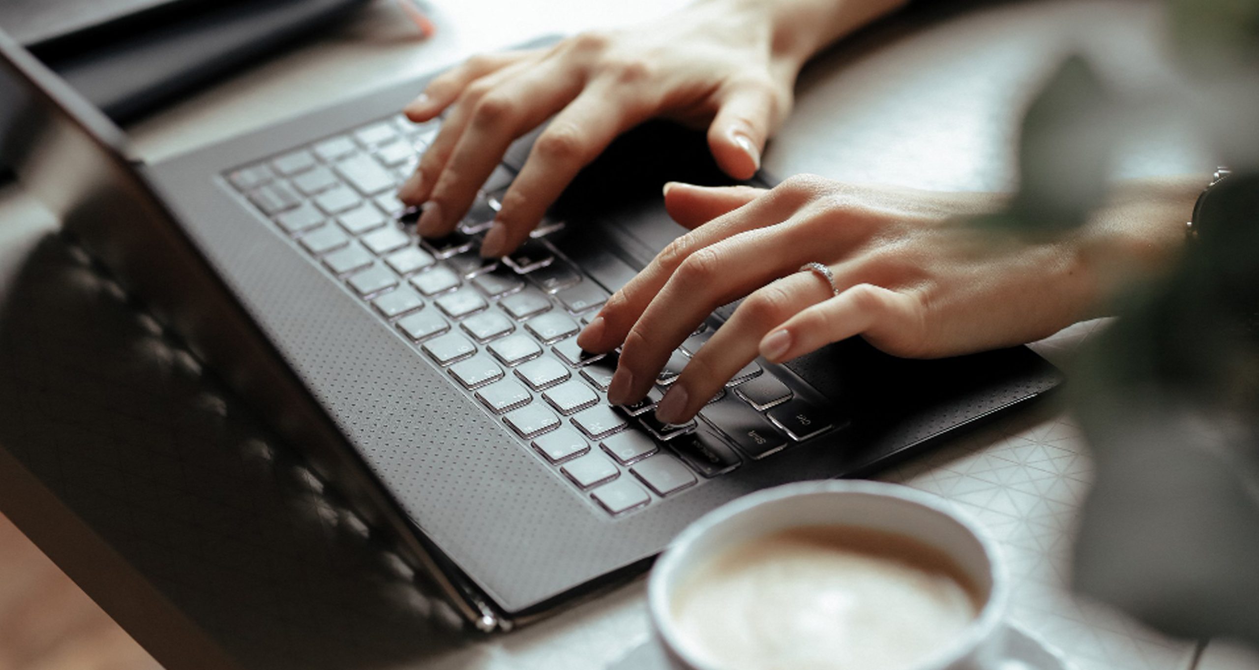 6 Tips to Help you Manage your Day AND your Anxiety when Working from ...